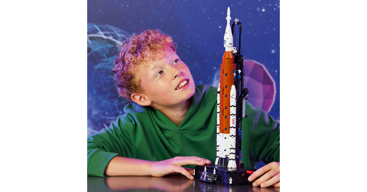 LEGO 42221 Technic NASA Artemis SLS-Schwerlastrakete ...